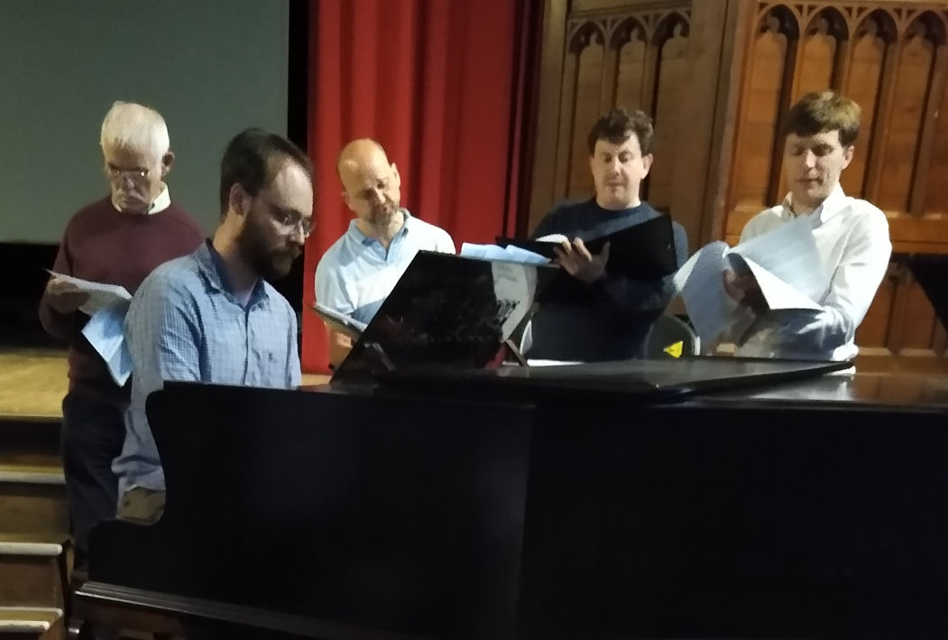 Alexander Chisholm-Loxley | Pianist - Conductor - Composer